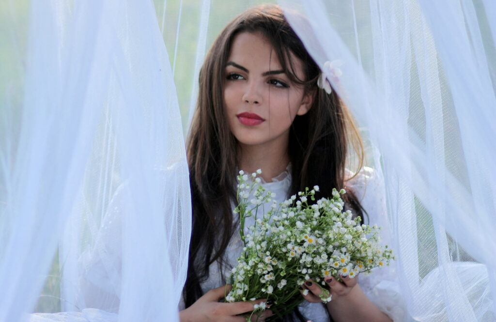 How to Find a Foreign Bride Online: Best Mail Order Bride Sites